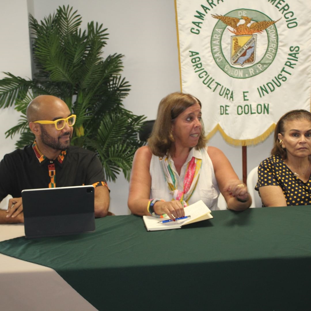 "Diálogo Constructivo en Colón: La Presidenta María Ramos y la ...